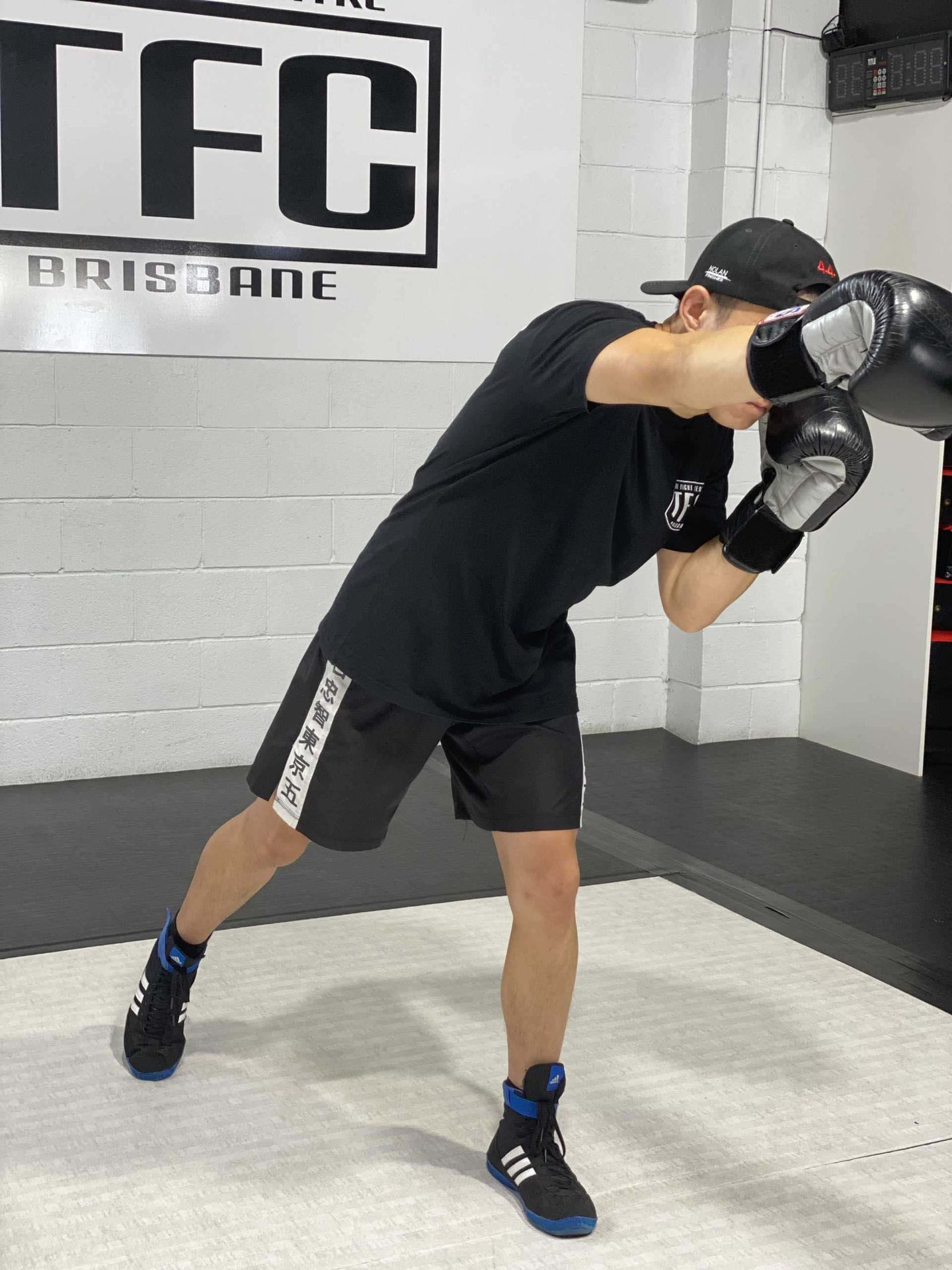 How to punch - A comprehensive breakdown - The Fight Centre